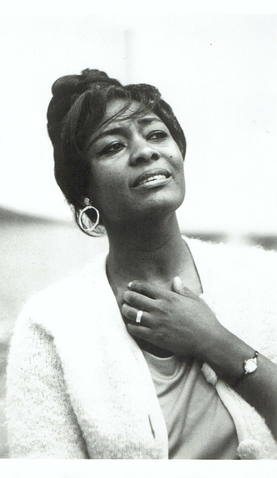 1966 Vintage Photo Opera singer Shirley Verrett poses during singing ...